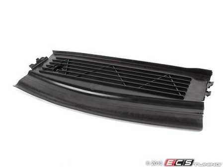 Genuine BMW - 51717050651 - Air Duct Bottom (51-71-7-050-651)