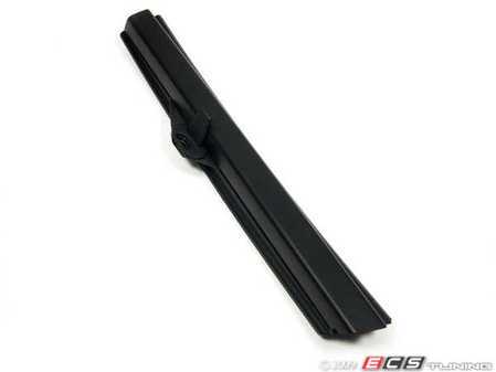 Genuine BMW - 51168225582 - E38 Rear Sun Shade - Right (51-16-8-225-582)