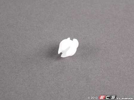 Genuine BMW - 51221817032 - Clip - Priced Each (51-22-1-817-032)