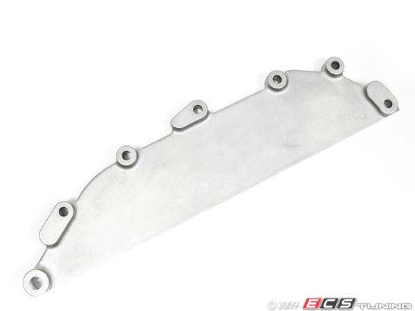 Genuine BMW - 11121722478 - Cylinder Head Access Cover (11-12-1-722-478)
