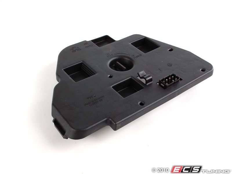 Genuine BMW - 63218363565 - Bulb Socket - Left (63-21-8-363-565)