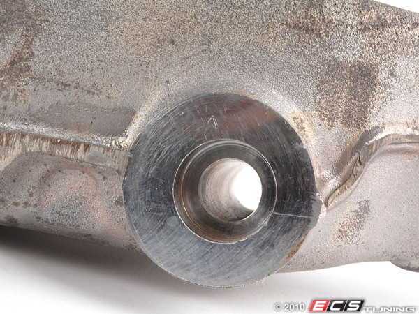 Genuine BMW - 33326770744 - E53 Rear Lower Control Arm - Right - (NO ...