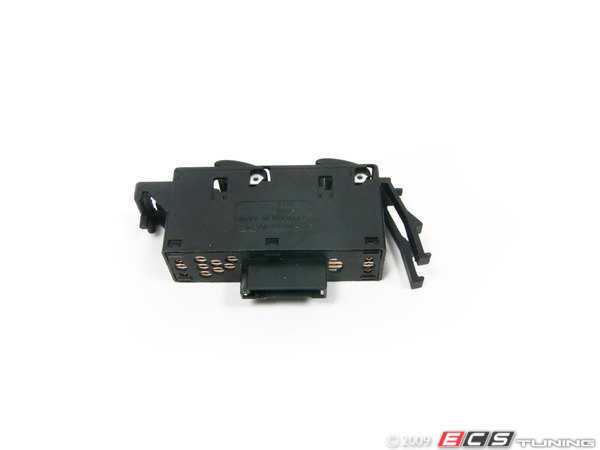 Genuine BMW - 61316902179 - Window Switch - Right (61-31-6-902-179)
