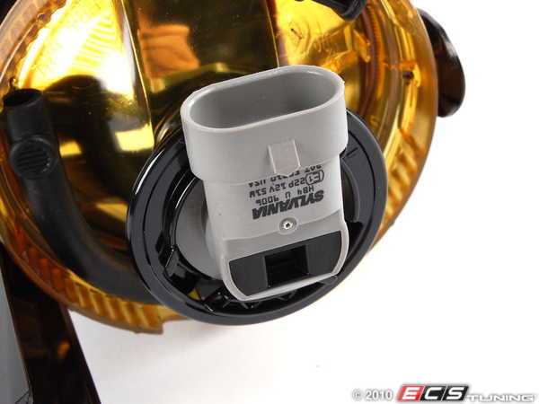 Genuine Volkswagen Audi - 6C0941700 - Fog Light Assembly - Right (6C0 ...