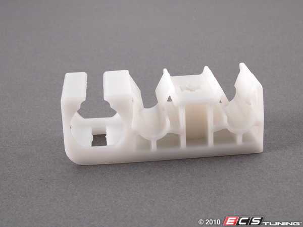 Genuine BMW - 16121182658 - Bracket (16-12-1-182-658)