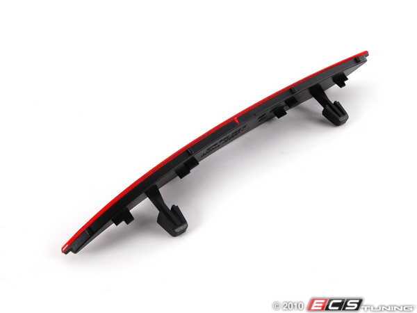 Genuine Volkswagen Audi - 5K0945106K - Rear Bumper Reflector - Right ...