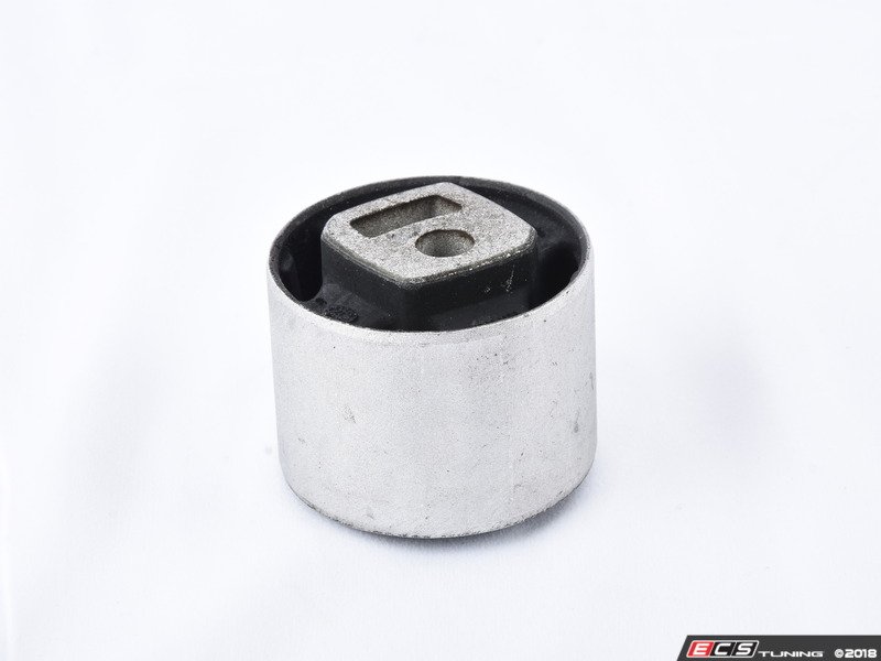Genuine Porsche - 95834933790 - Front Differential Mount