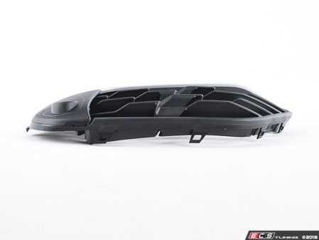 Genuine BMW - 51117453988 - OPEN GRID, RIGHT (51-11-7-453-988)