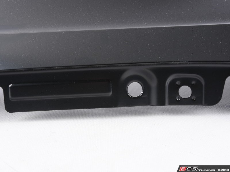 Genuine Volkswagen Audi - 5G0821106B - Fender - Passenger (5G0 821 106 B)