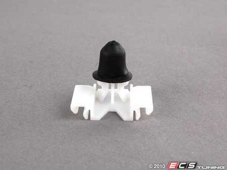 Genuine BMW - 51138183102 - Moulding Clip (51-13-8-183-102)