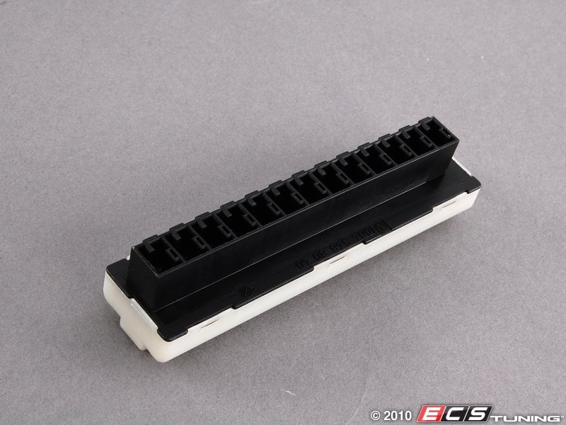 Genuine Mercedes Benz - 0045468040 - DISTRIBUTOR - (NO LONGER AVAILABLE)