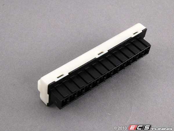 Genuine Mercedes Benz - 0045468040 - DISTRIBUTOR - (NO LONGER AVAILABLE)