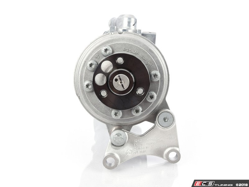 Genuine BMW - 32416787345 - E71 Power Steering Pump (32-41-6-787-345)