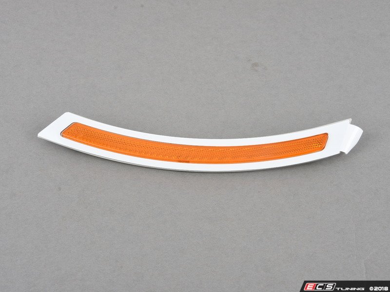 Genuine BMW - 63147317256 - SIDE MARKER LIGHT, FRONT, RI (63-14-7-317-256)