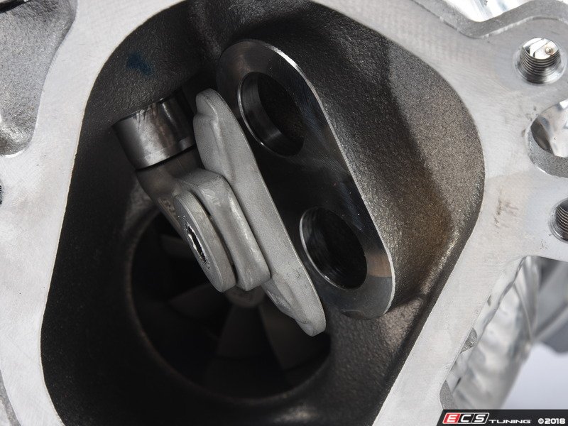 Genuine Volkswagen Audi - 079145722B - Turbocharger - Right (079 145 722 B)
