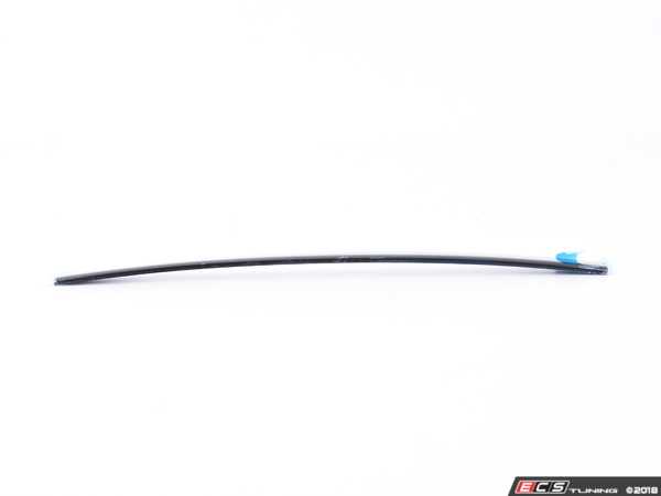 Genuine BMW - 51377453310 - B-Pillar Finisher - Outer Right (51-37-7 ...