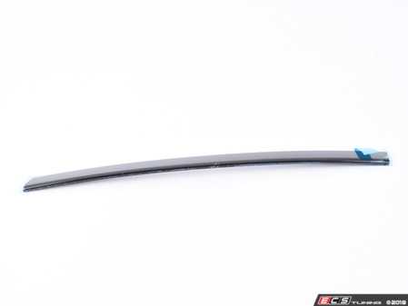 Genuine BMW - 51377453310 - B-Pillar Finisher - Outer Right (51-37-7 ...