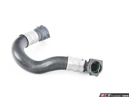 Genuine BMW - 17227583164 - F01 Oil Cooling Pipe Outlet (17-22-7-583-164)