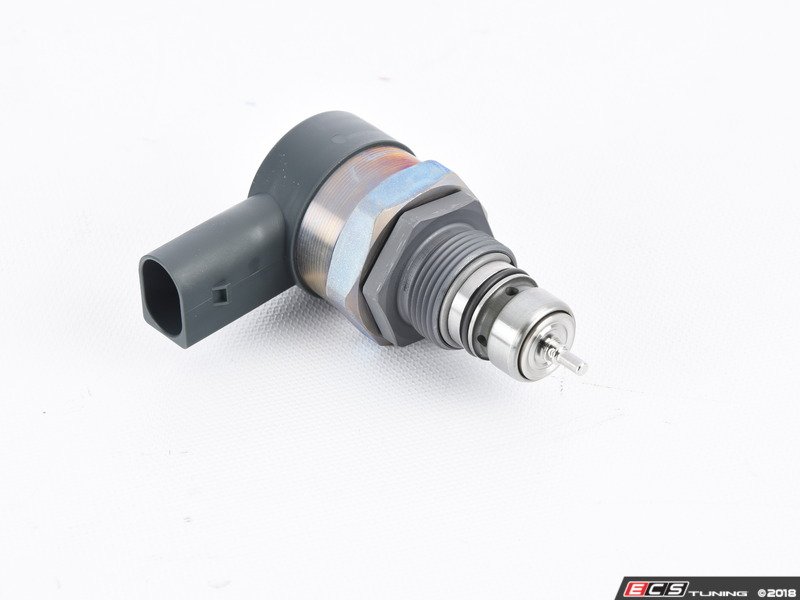 Genuine BMW - 13537805734 - Fuel Pressure Regulator (13-53-7-805-734)