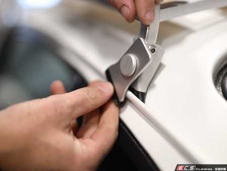 Rennline - e99black - Rennline Vintage Roof Rack - Black Powder Coat