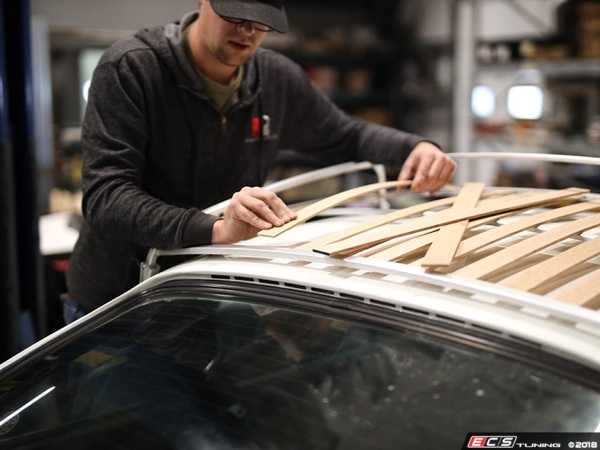 Rennline - e99black - Rennline Vintage Roof Rack - Black Powder Coat