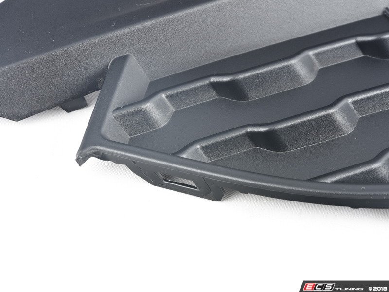 Genuine BMW - 51118069333 - GRILL, SIDE, CLOSED, LEFT (51-11-8-069-333)