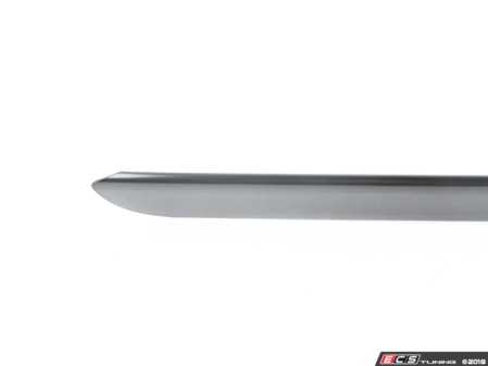 Genuine BMW - 51317250404 - E71 Windshield trim - right (51-31-7-250-404)