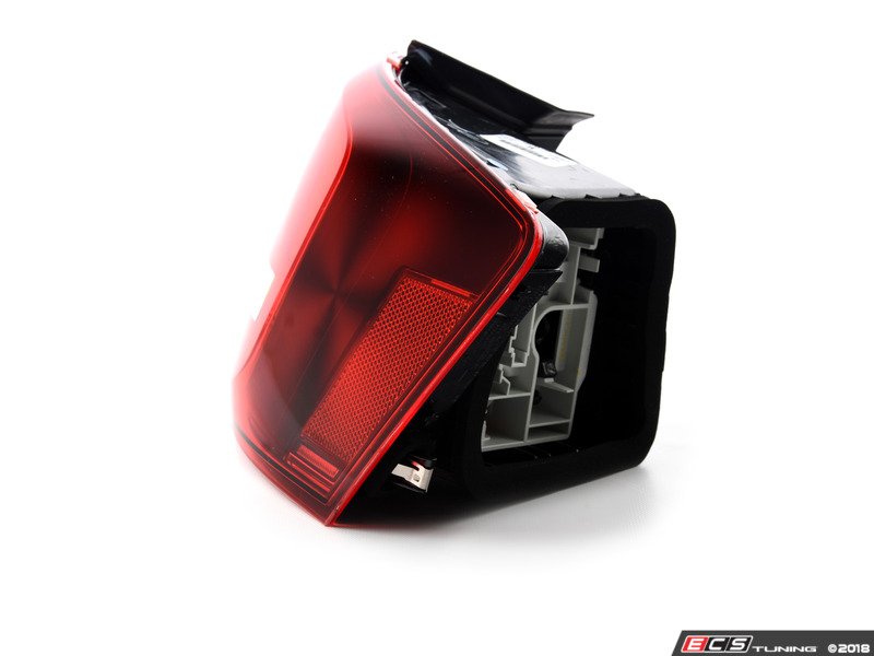 Genuine Volkswagen Audi - 5C6945096M - Outer Tail Light Assembly ...