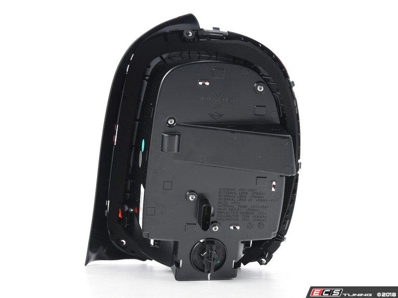 OLSA - 63217435135 - Tail Light LED Union Jack - Left