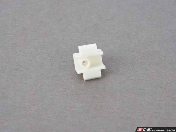 Genuine Mercedes Benz - 0029941845 - LOCK CLIP