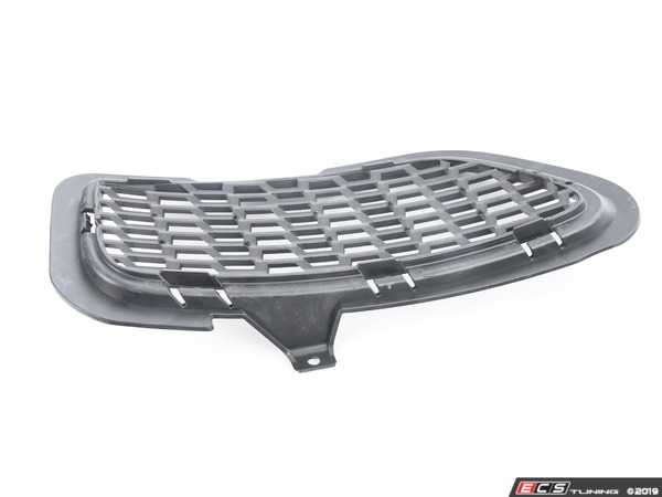 Genuine BMW - 51118038092 - GRID LATERAL RIGHT (51-11-8-038-092)