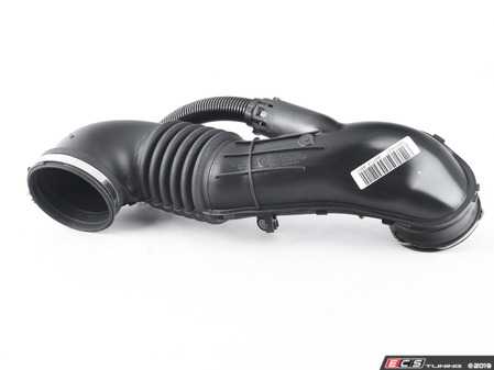 Genuine BMW - 13717804846 - FILTERED AIR PIPE (13-71-7-804-846)