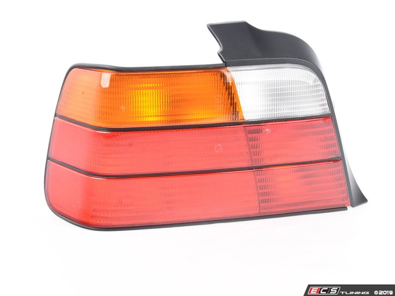 ULO - 63211393431 - E36 Taillight with Yellow Turn Signal
