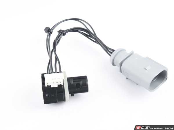 Genuine Volkswagen Audi - 4G5945222C - BULBHOLDER (4G5 945 222 C)