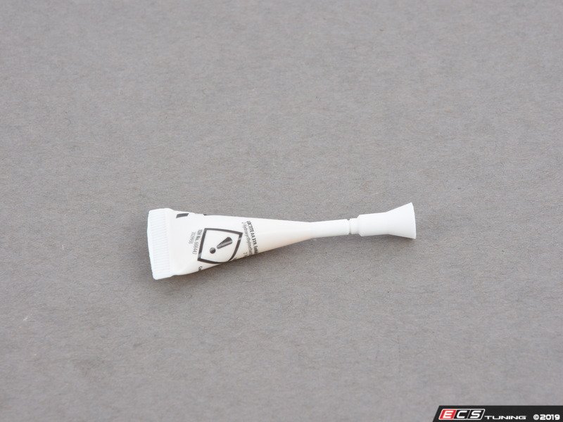 Genuine Volkswagen Audi - D000703A1 - Rear View Mirror Adhesive (D 000 ...
