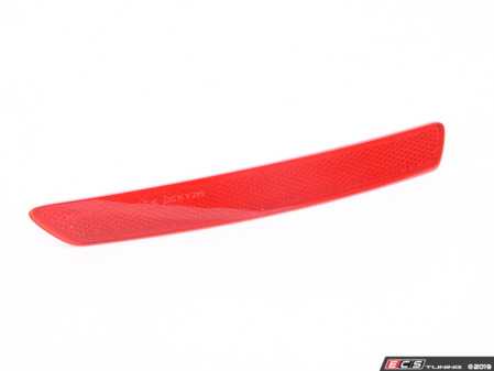 Genuine BMW - 63147400207 - Rear reflector - left (63-14-7-400-207)