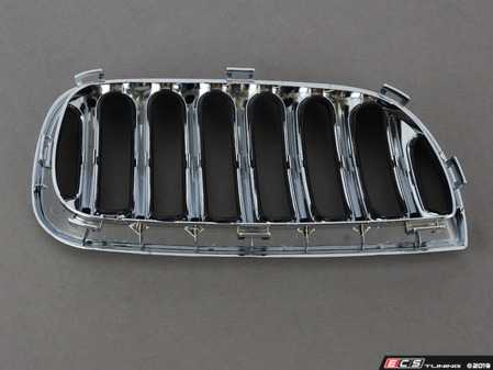Genuine BMW - 51133402909 - E83 Front Grill - Left (51-13-3-402-909)