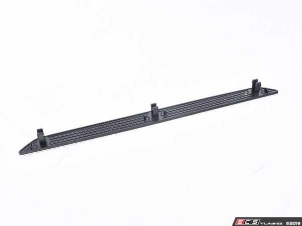 Genuine BMW - 51477370423 - INSERT, ENTRY, FRONT (51-47-7-370-423)