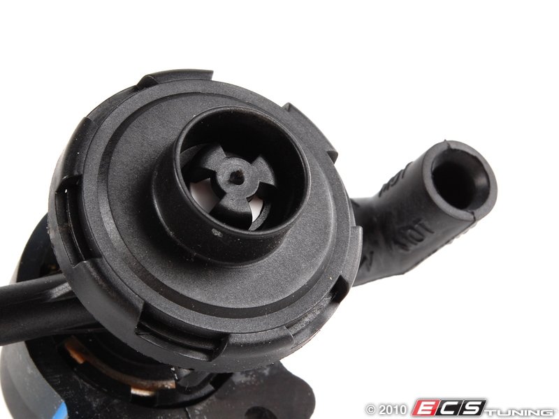 Genuine Mercedes Benz - 0004702193 - Engine Crankcase Vent Valve