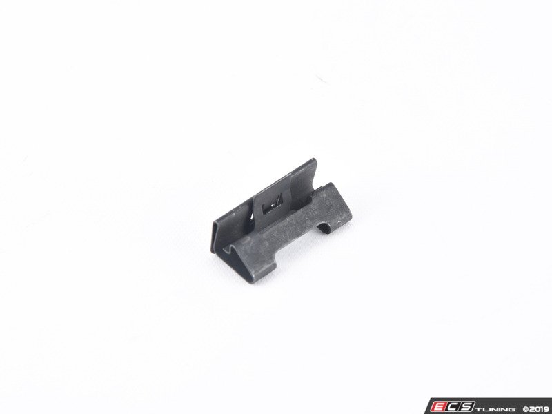 Genuine BMW - 51417015015 - CLIP (51-41-7-015-015)
