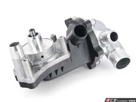 Genuine Volkswagen Audi - 079121013M - Water Pump Assembly (079 121 013 M)