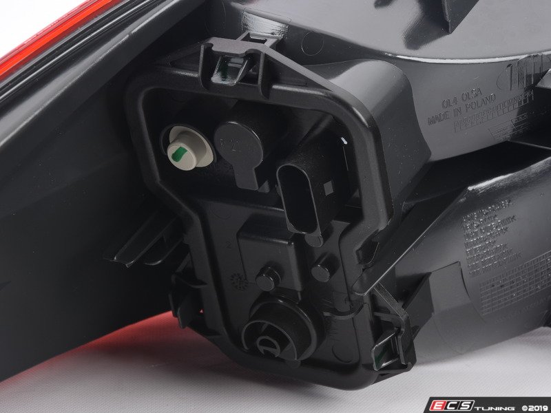 Genuine BMW - 63217331282 - F26 X4 Taillight for Fender (63-21-7-331-282)