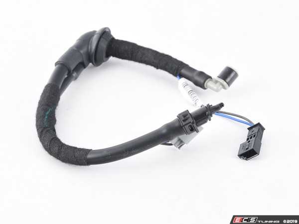 Genuine BMW - 63257350771 - Spray Nozzle - with Hose (63-25-7-350-771)