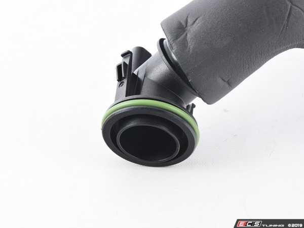 Genuine BMW - 11127598091 - Crankcase Vent Hose to Valve Cover (11-12-7 ...