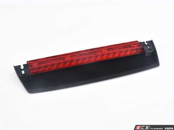 Genuine Volkswagen Audi - 8W5945097 - BRAKELIGHT (8W5 945 097)
