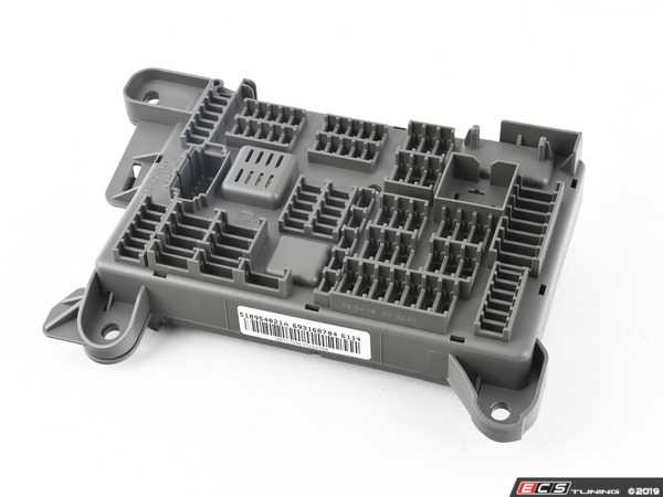 Genuine BMW - 61146931687 - DISTRIBUTOR (61-14-6-931-687)