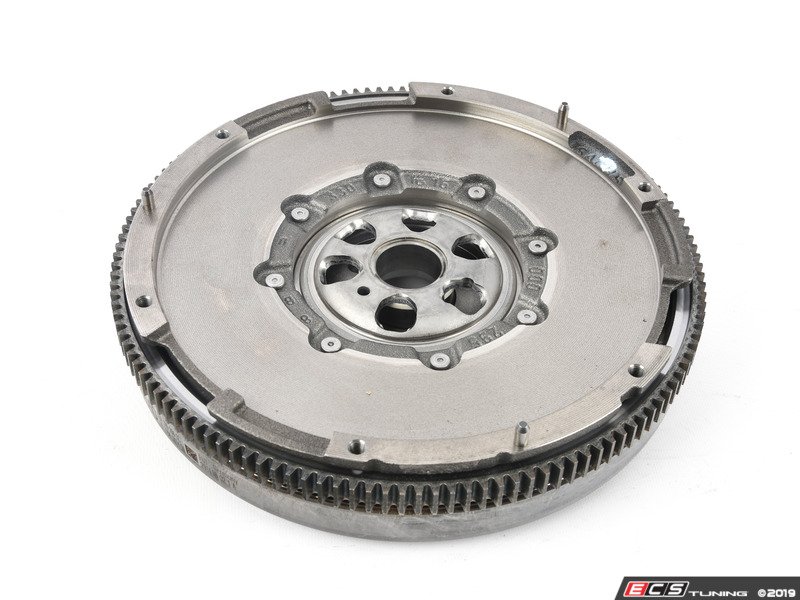 Genuine Volkswagen Audi - 03L105266CC - 6-Speed Manual Flywheel - Sachs ...