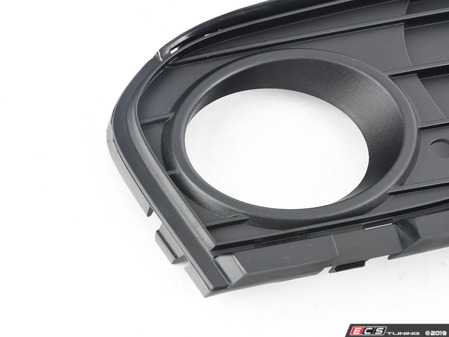 Genuine BMW - 51117294833 - CLOSED GRID, LEFT (51-11-7-294-833)