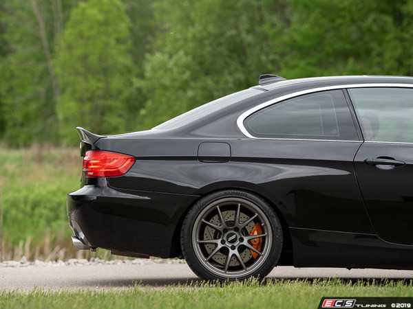 Turner Motorsport - 024620TMS01 - E92 Turner Motorsport Carbon Fiber ...