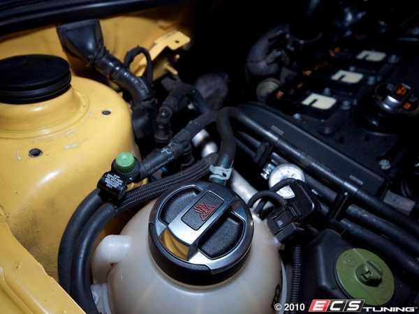 Genuine Volkswagen Audi - 420121321 - Audi R8 Expansion Tank Cap (420 ...